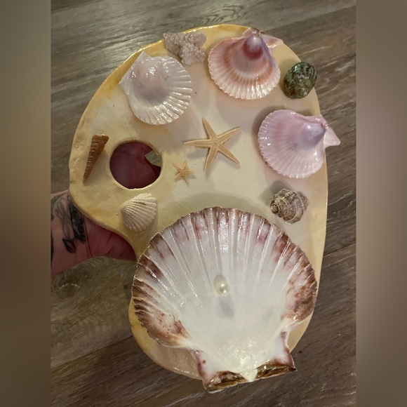 Other | Handmade Mermaid Seashell Art Palette Read Description Please ...
